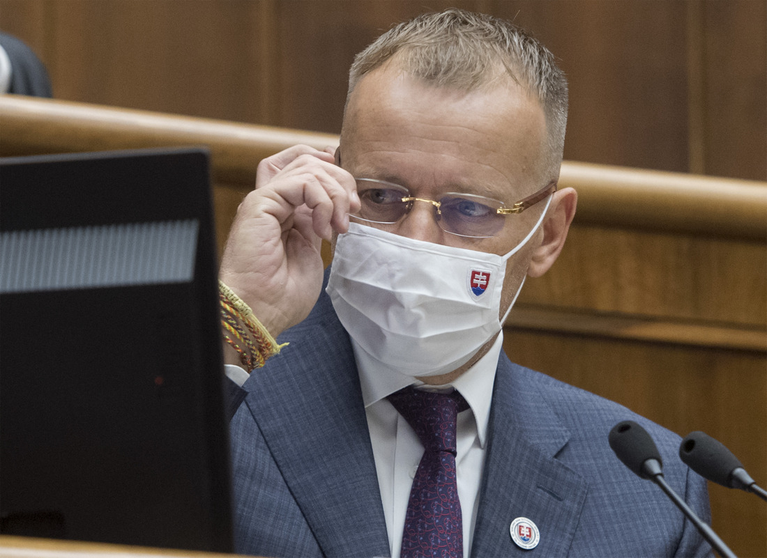 Predseda parlamentu Boris Kollár mal v Bratislave vážnu autonehodu ...