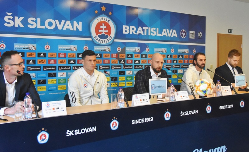 Futbal: Slovan v očakávaní výnimočného roka,chce titul na novom ...